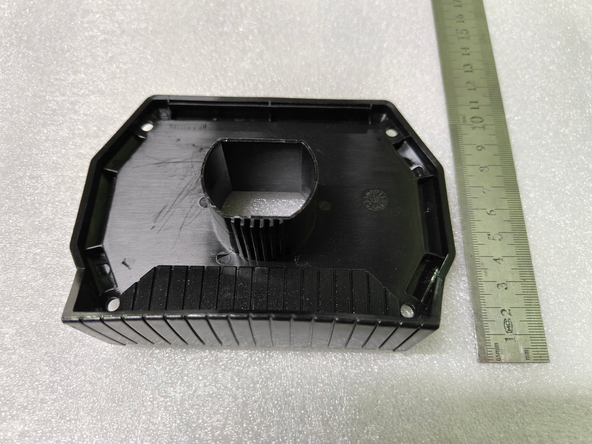 V2 End Cap Left – Alphard Golf AU